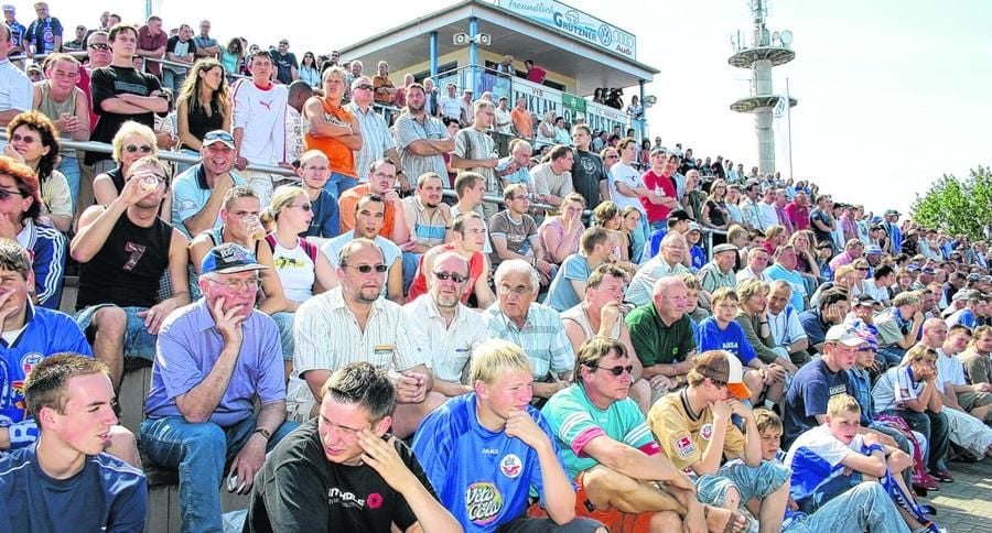 DDR-Legenden lassen das Stadion beben