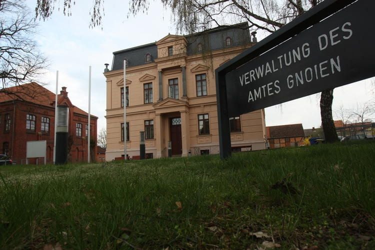 Geheimes Geschacher um Posten an der Warbel