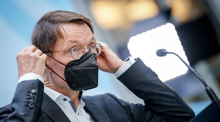 Lauterbach fordert Maskenpflicht in Innenräumen