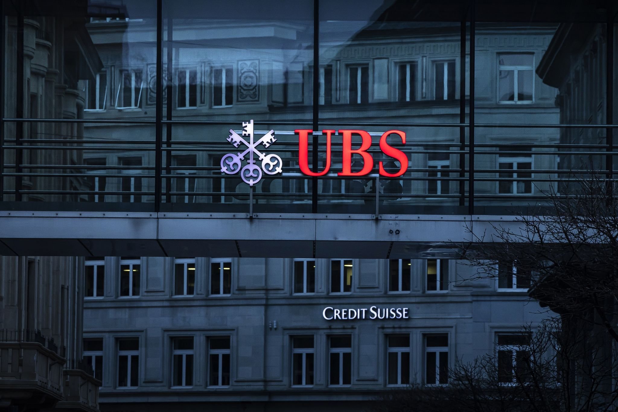 UBS übernimmt Credit Suisse