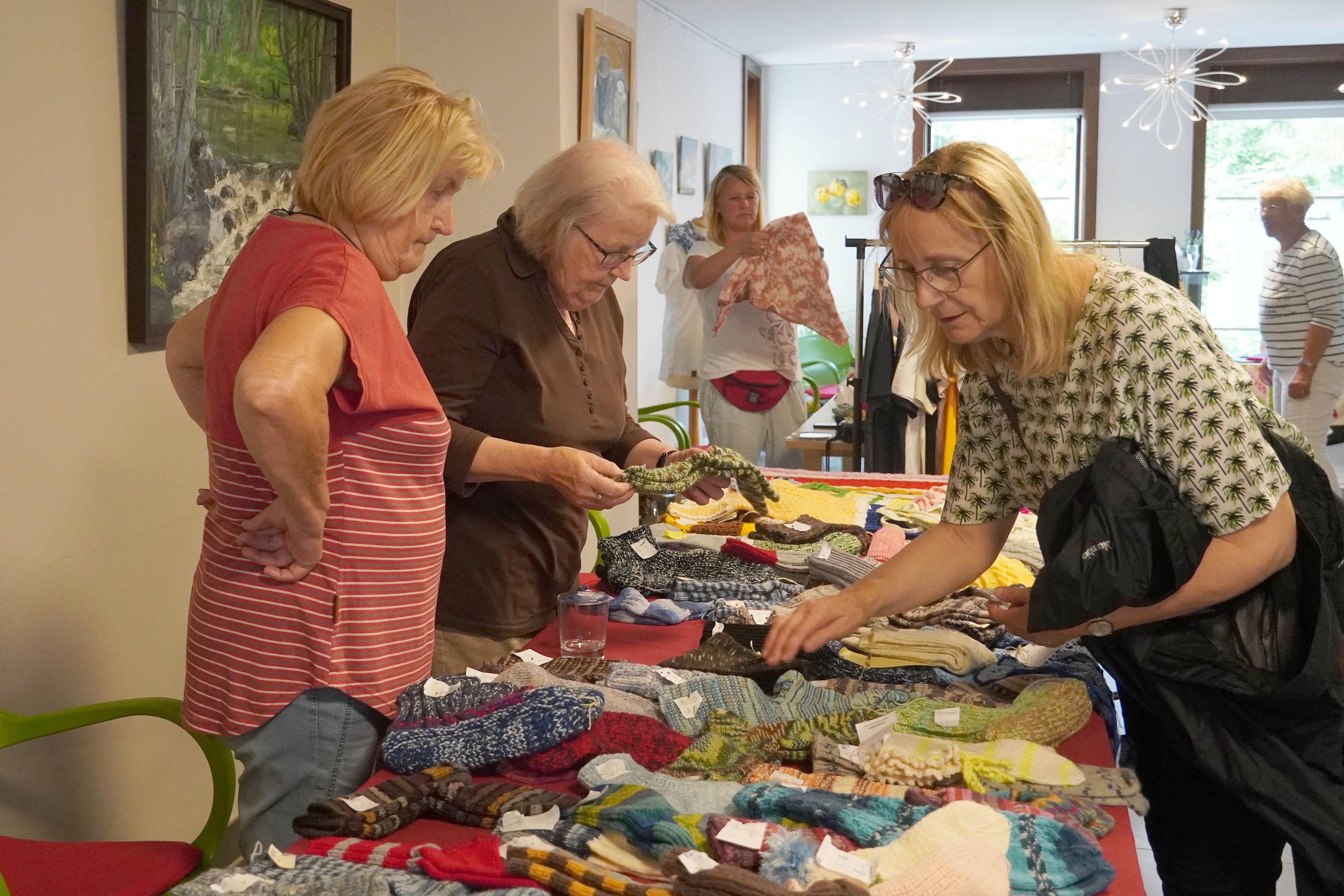 Kunst und Socken – das passt in Loitz super zusammen