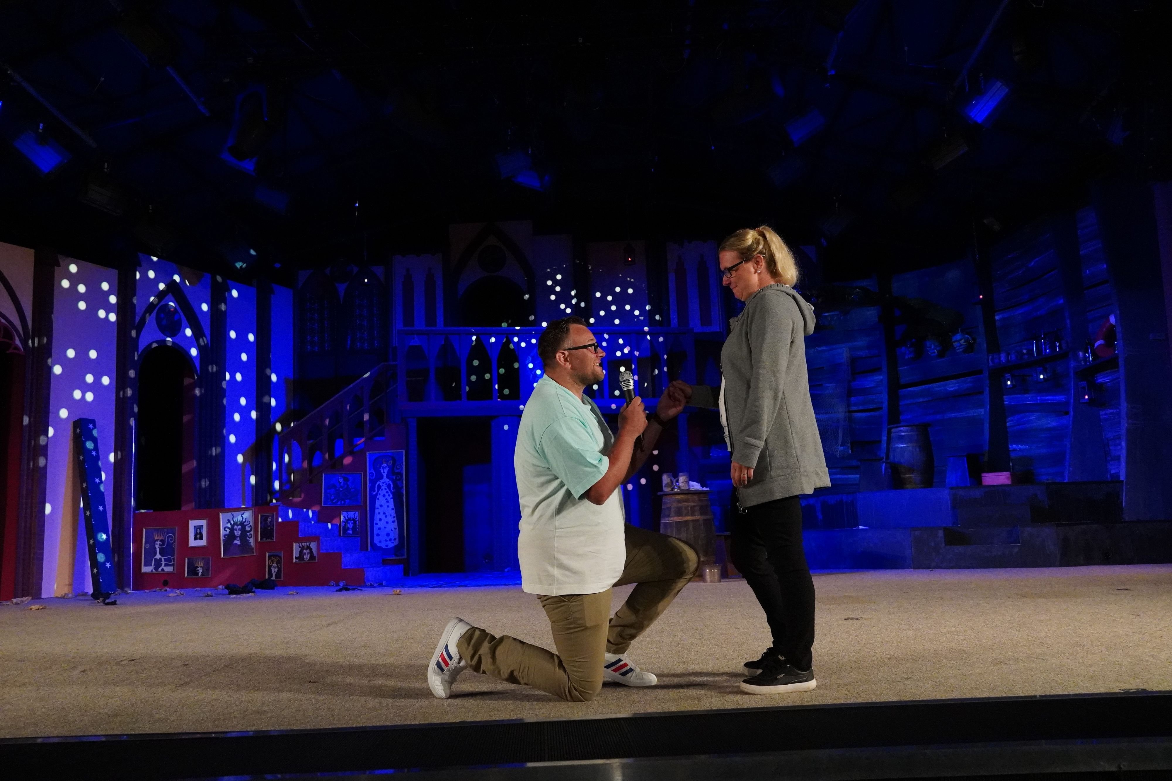 Heiratsantrag im Urlaub auf Usedom – direkt auf der Theaterbühne