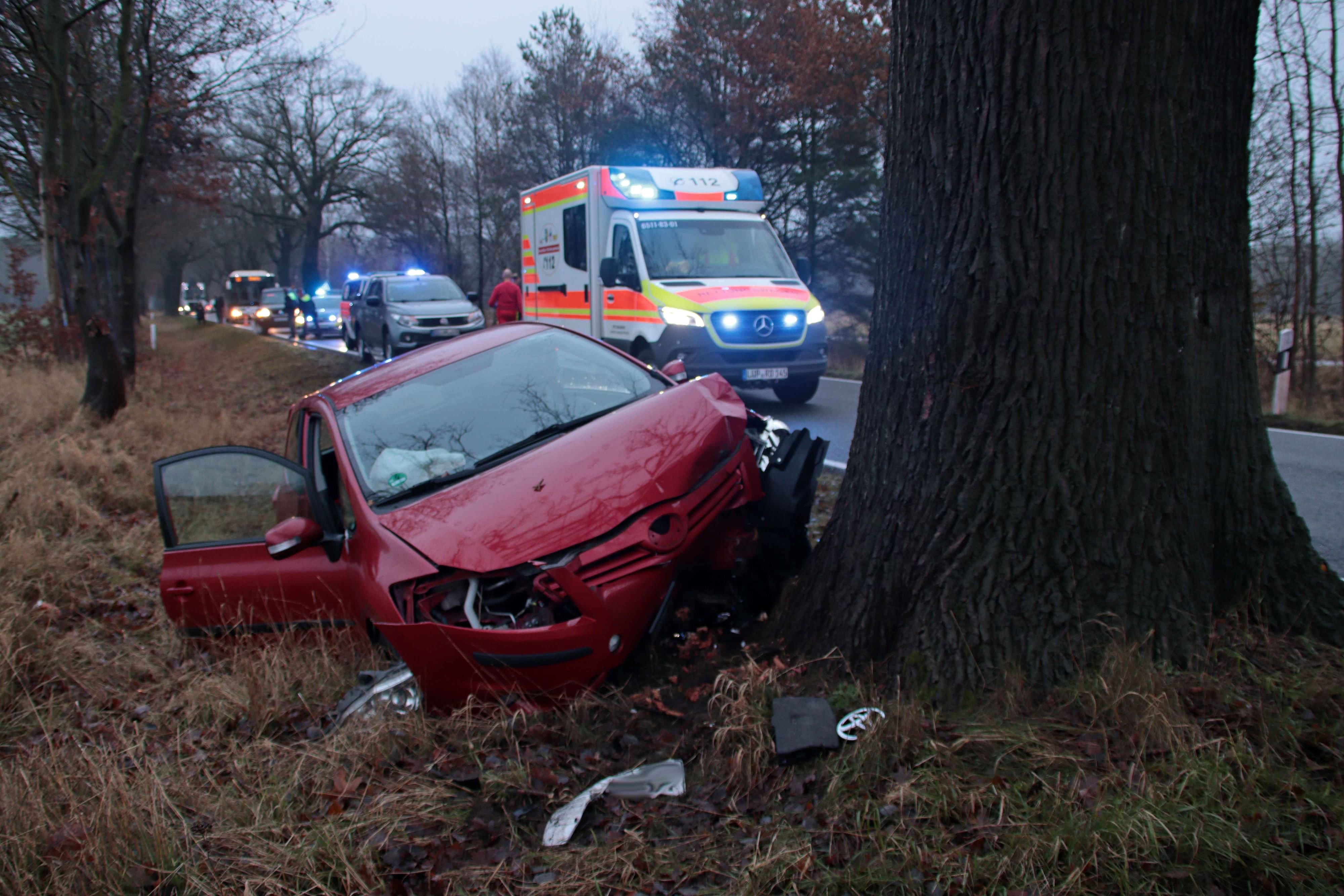 Schwerer Unfall – B 191 voll gesperrt