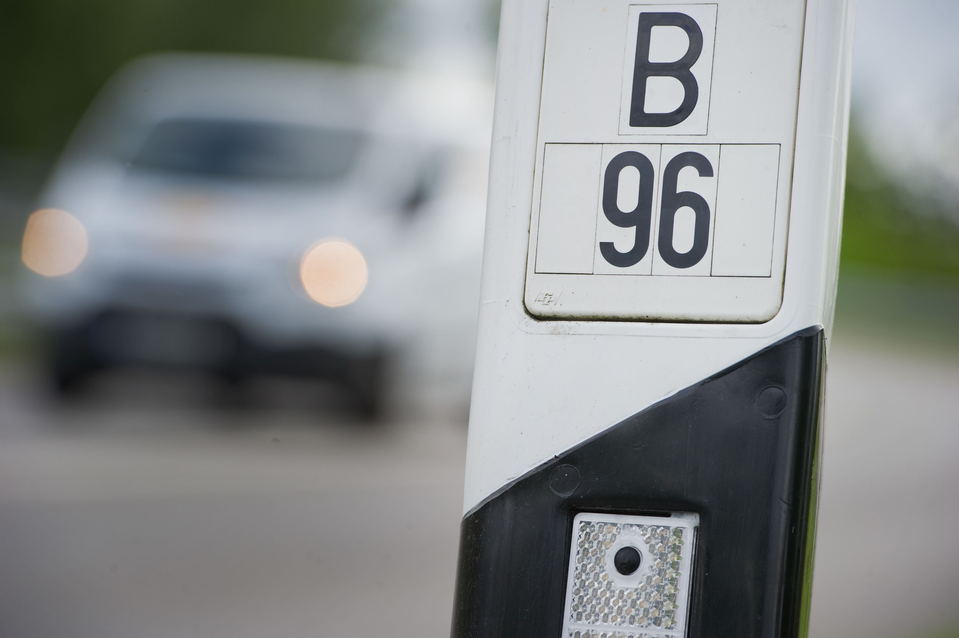 Auf B96 sind nun Kameras aufgebaut