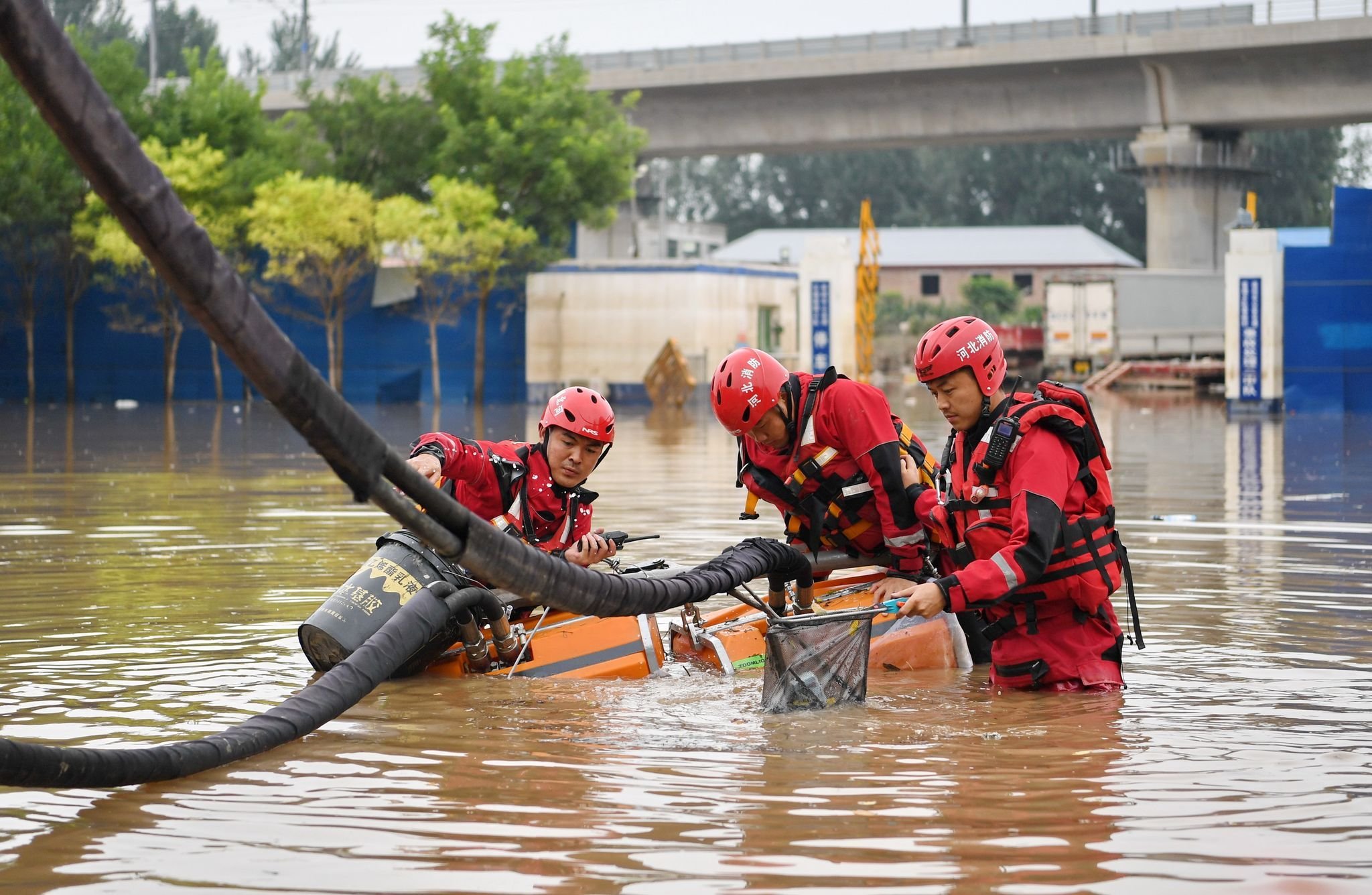 Tote und Vermisste nach heftigen Regenfällen in Südchina Tote und Vermisste nach heftigen Regenfällen in Südchina