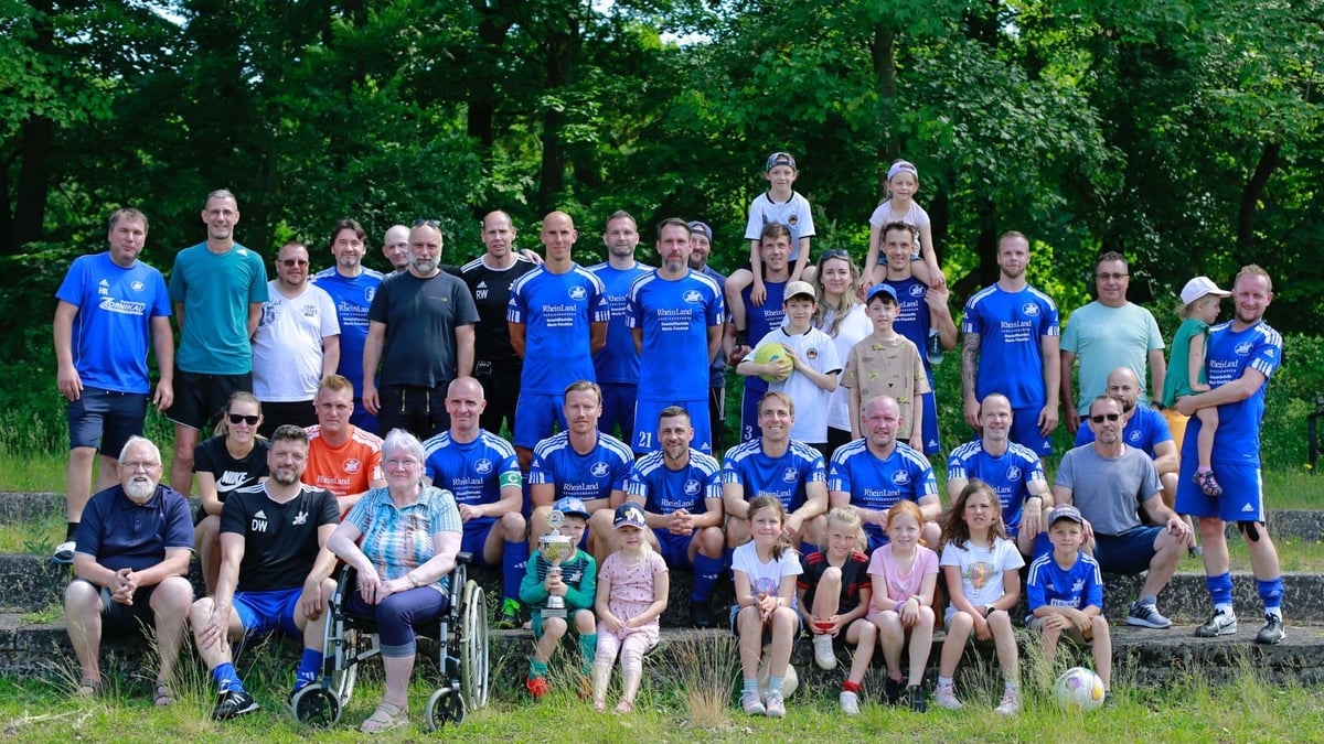 Die "Oldies" der TSG Neustrelitz verteidigen ihren Meistertitel