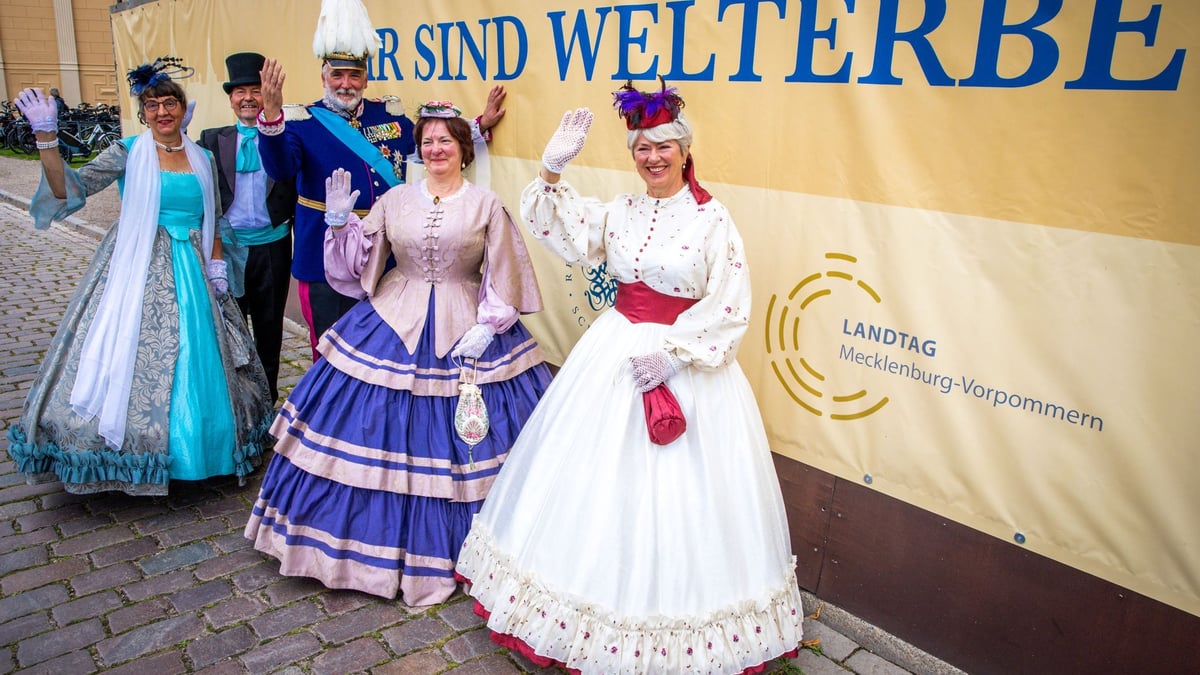 Tiny teen.porn i drive over to her place in the downtown