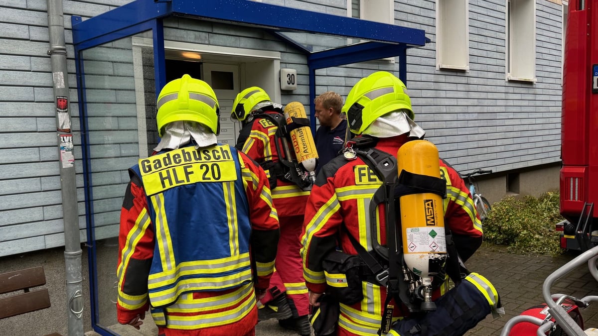 Feuer im Wohnblock: 14 Bewohner evakuiert
