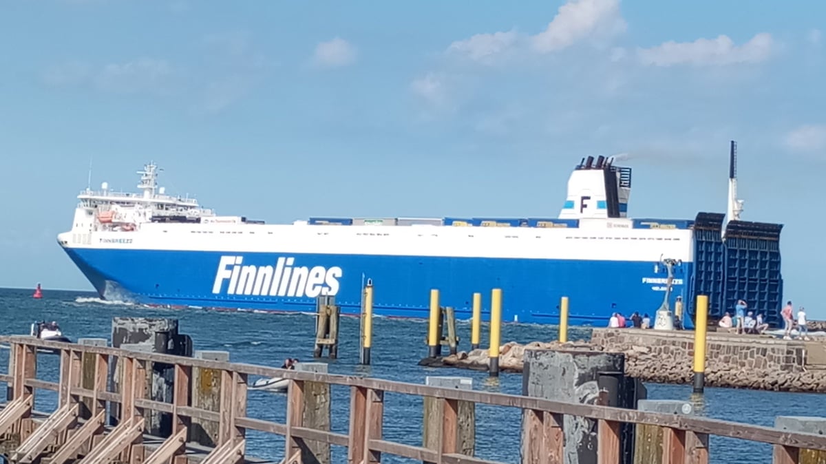 Finnlines-Fähren starten von Rostock aus häufiger nach Finnland