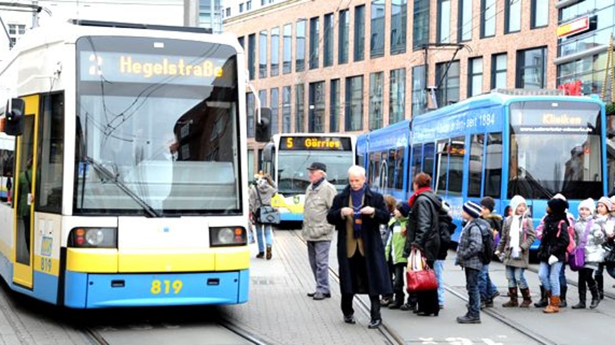 Warnstreik im Nahverkehr: Hier stehen Busse und Bahnen still