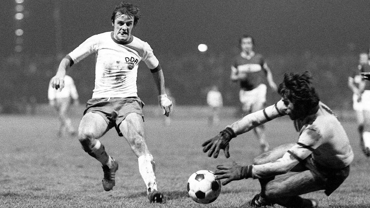 Wie dieser Spieler von Dynamo Dresden zum DDR-Feind wurde