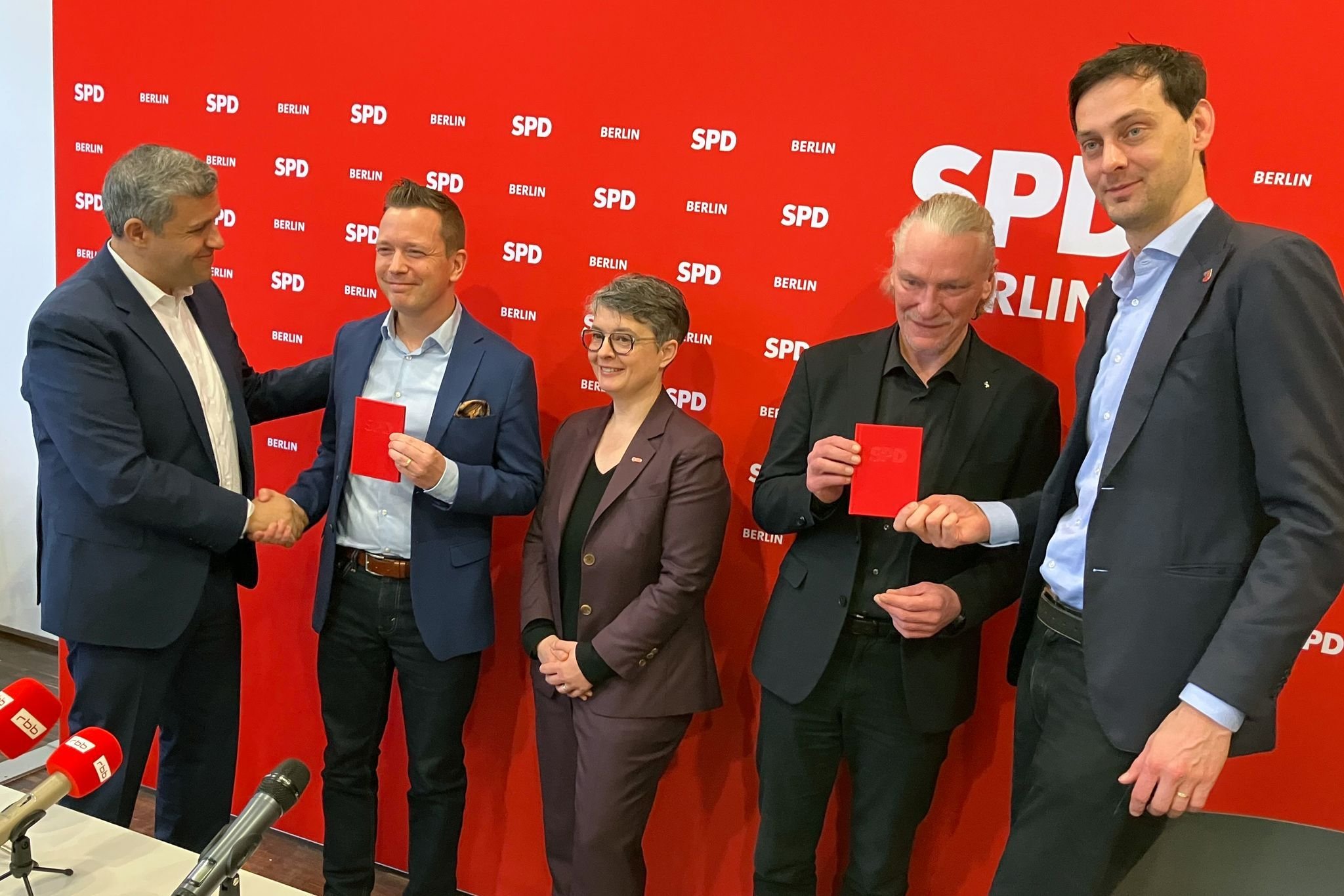SPD-Chefs begrüßen Überläufer aus der Linkspartei