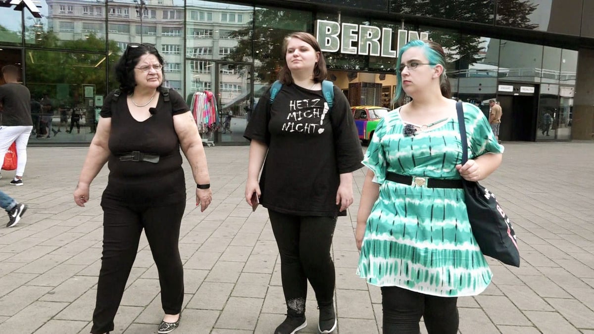 Hartz und herzlich kommt mit neuen Folgen aus Rostock