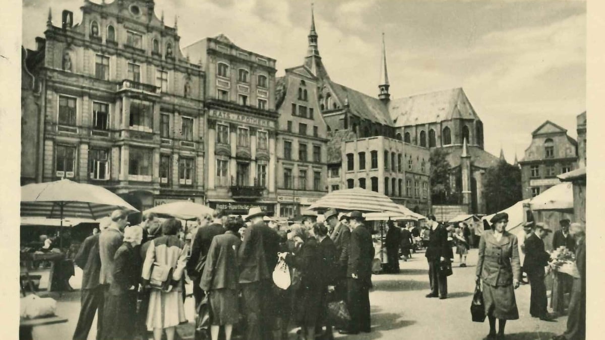 Historische Ansichten aus Rostock zeigen Stadt nach Krieg