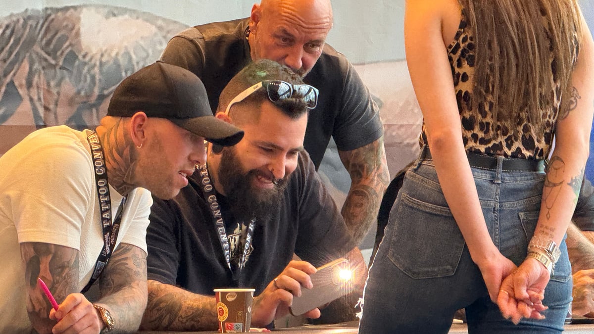 TV-Star auf 1. Tattoo-Convention in Rostock an der Ostsee