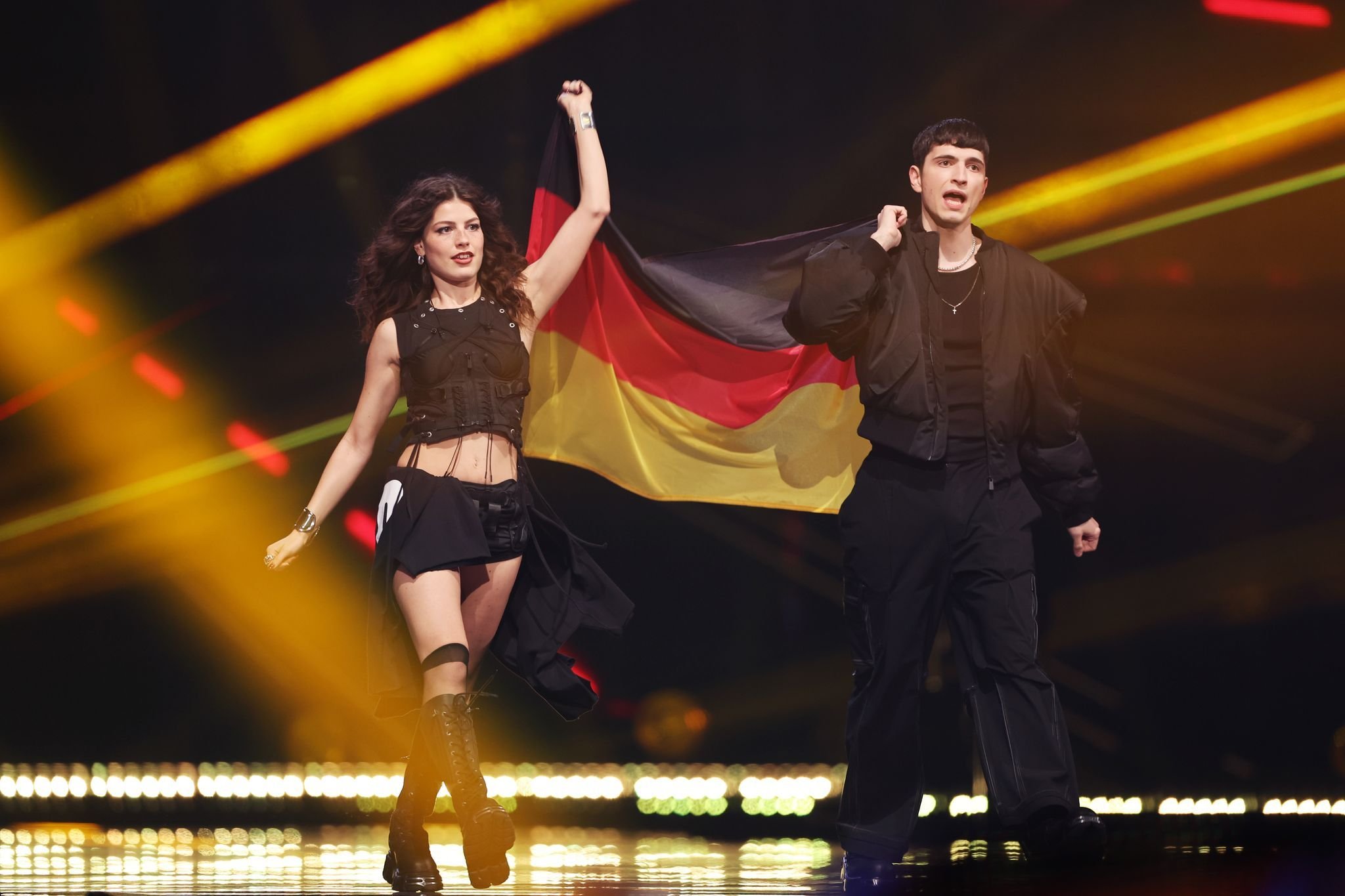 Demos und Dion: ESC-Finale in Basel hat begonnen