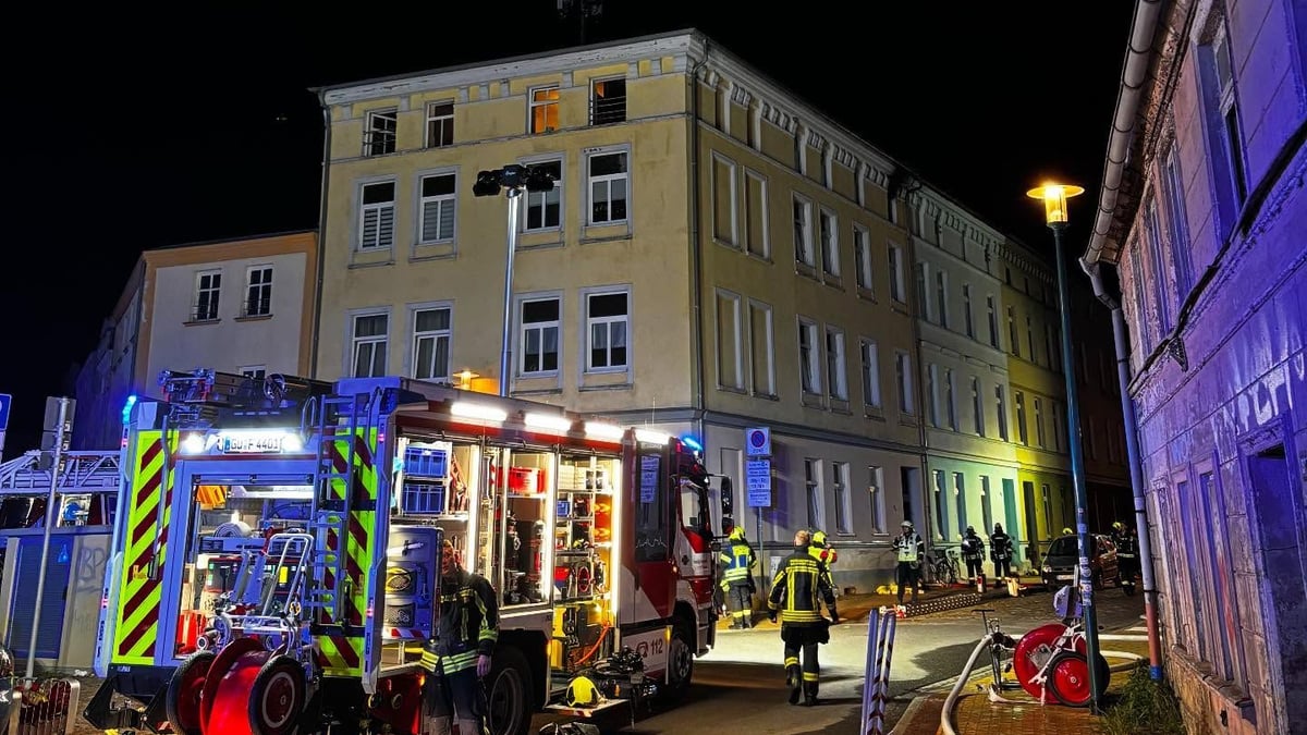 Polizei hofft nach verheerendem Brand auf Fotos und Videos