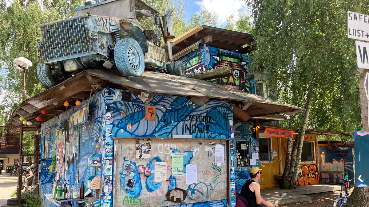 Fusion-Festival startet: Wie kommen Besucher hin und was erwartet sie?