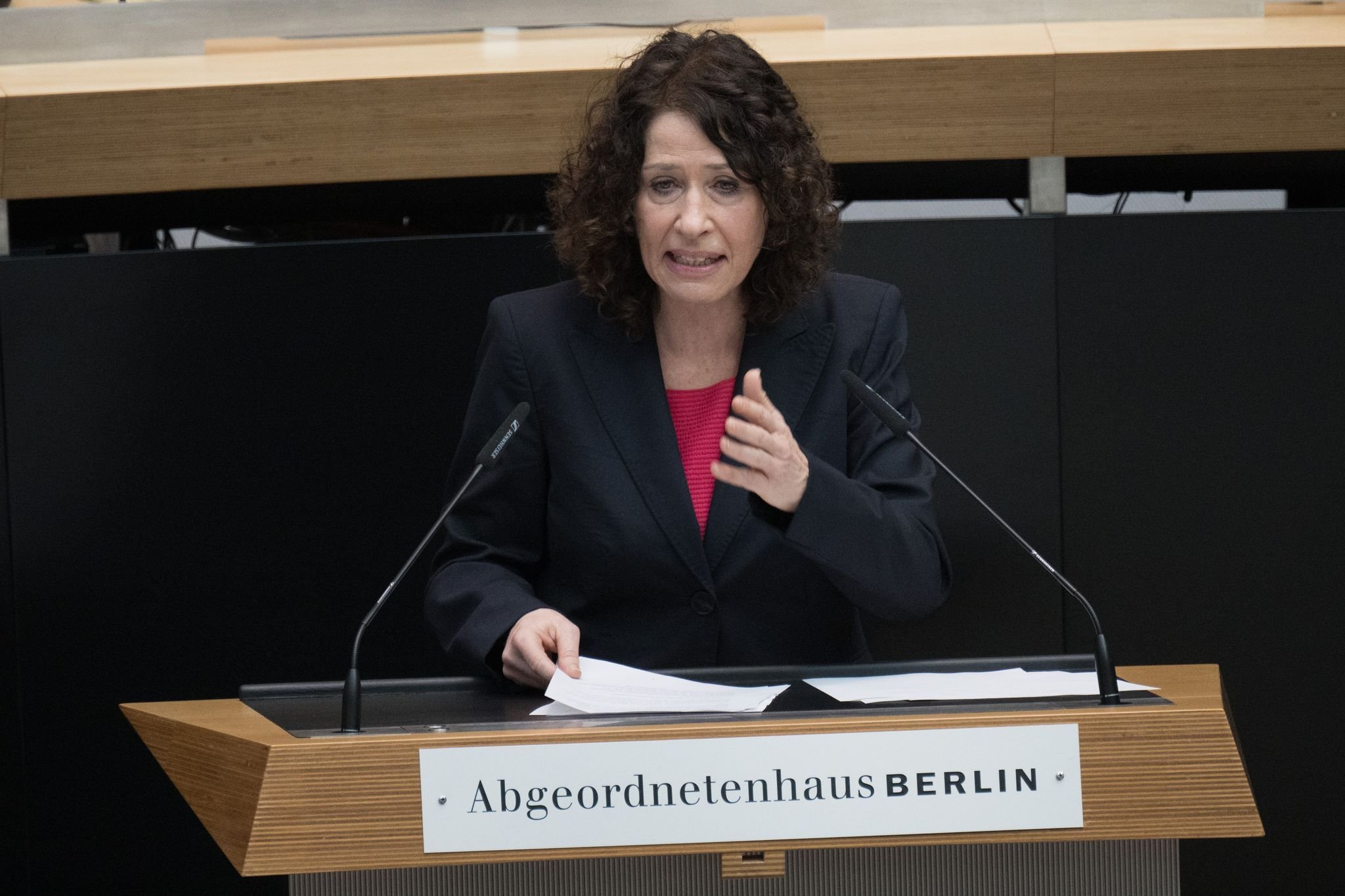 Grüne: Senatorin muss sich bei Inácio-Stech entschuldigen