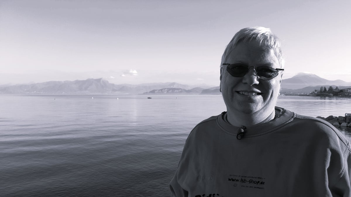 Aditimistry live leak while the picture on the site is