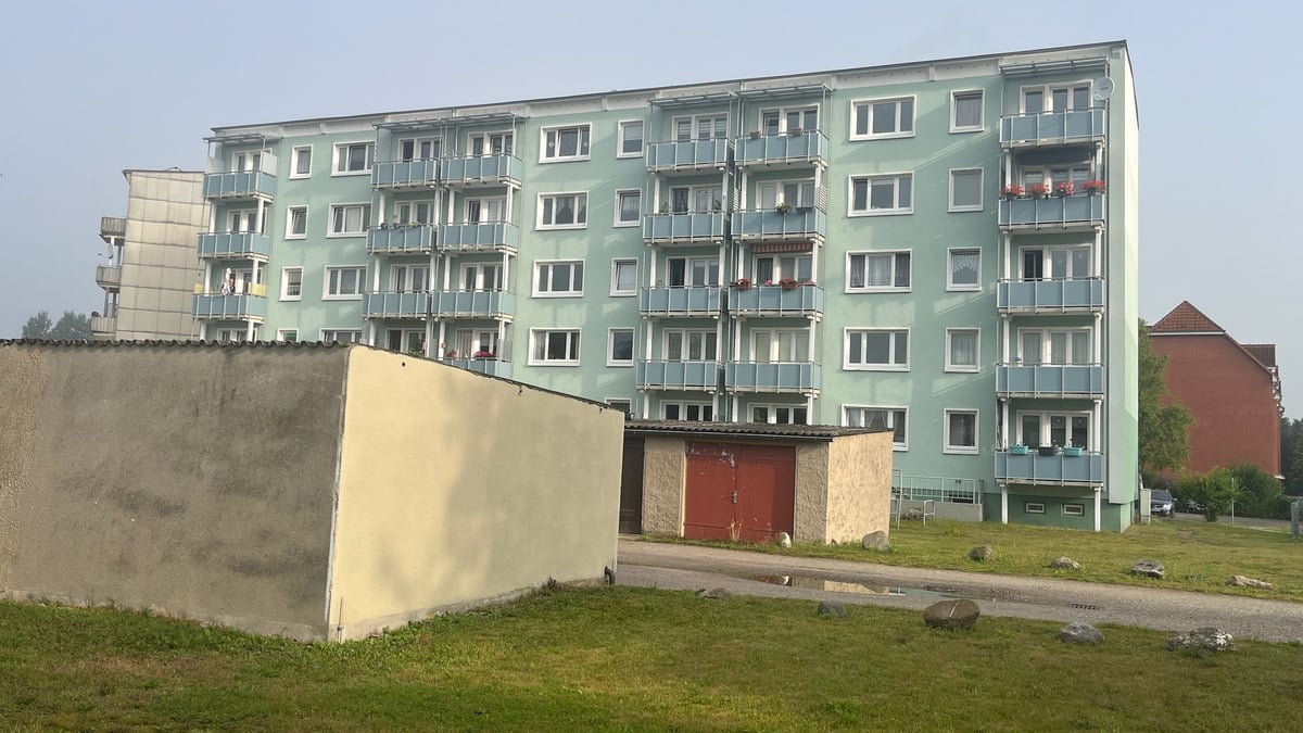 Scarlett johansson sex telegram this location has become