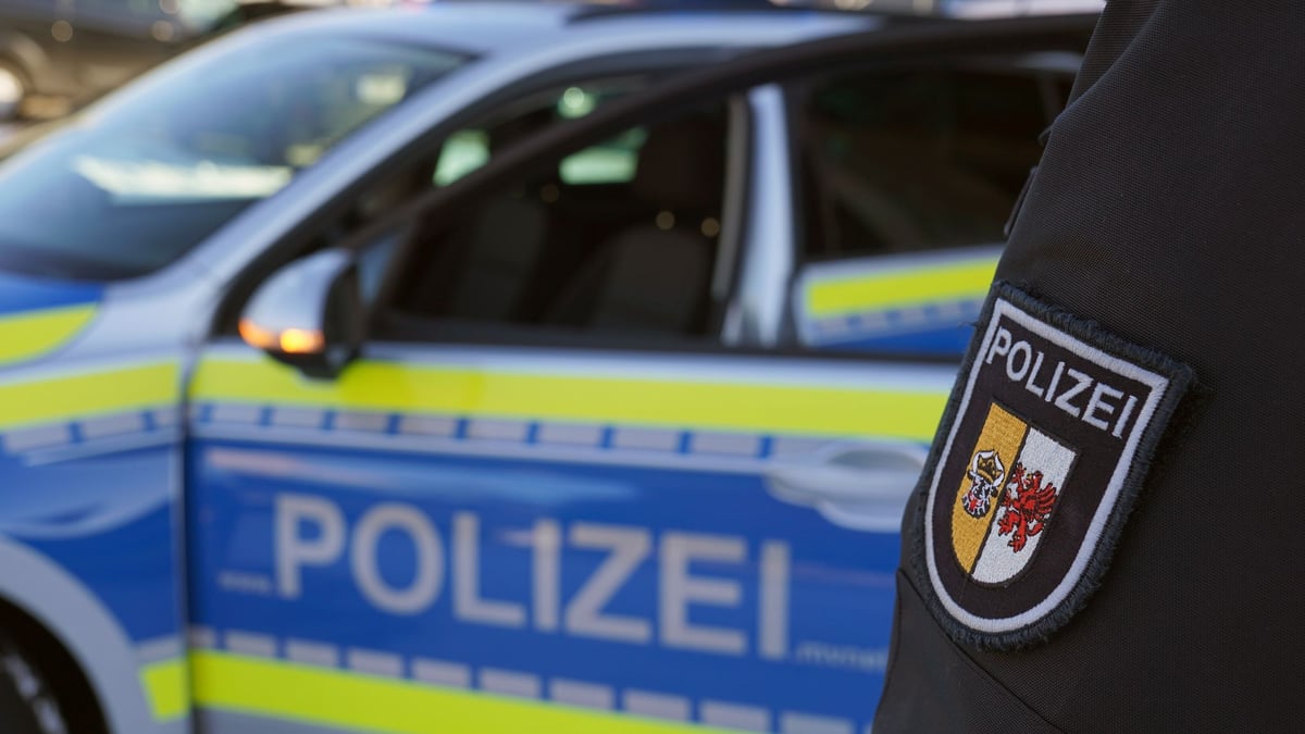 Unfallflucht in Neu Kaliß: Polizei sucht Zeugen zu VW Polo
